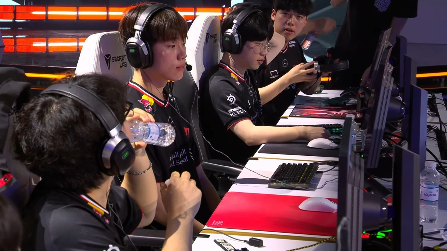 【OW2】T1 選手デバイス紹介【Overwatch Champions Series 2025 Midseason Championship ...